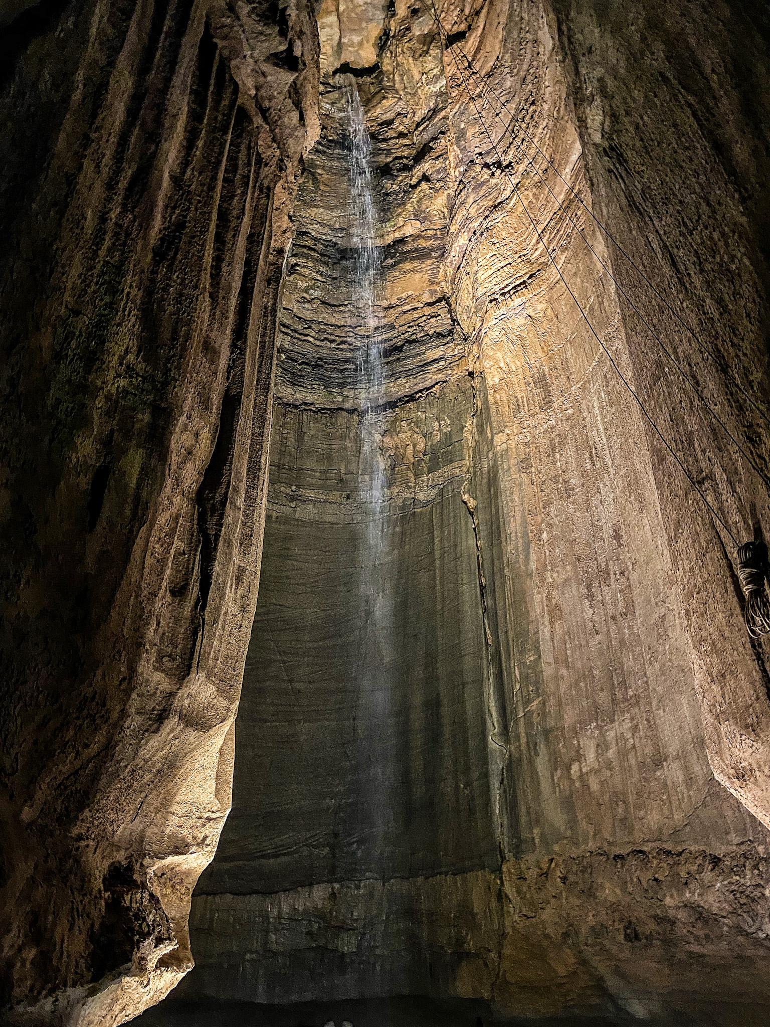 Ruby Falls – Long Days